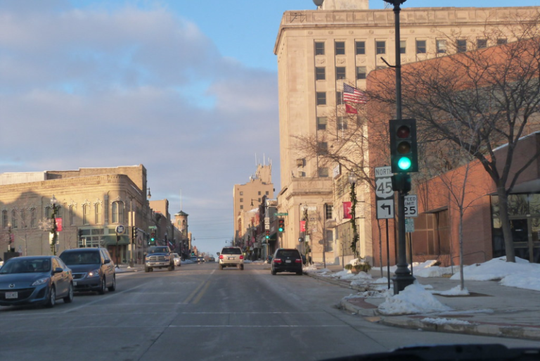 15 Best Things to Do in Oshkosh, Wisconsin | SleekTravelers