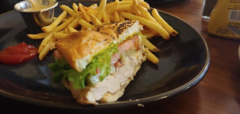 20 Best Castle Rock Restaurants | SleekTravelers